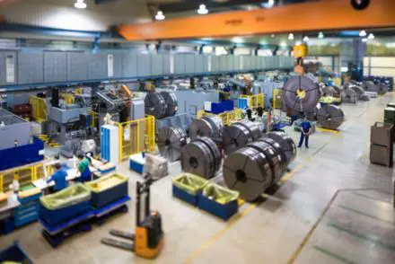 Zukunftsindustrie ME > M+E erleben > Stellen & mehr > Unternehmen