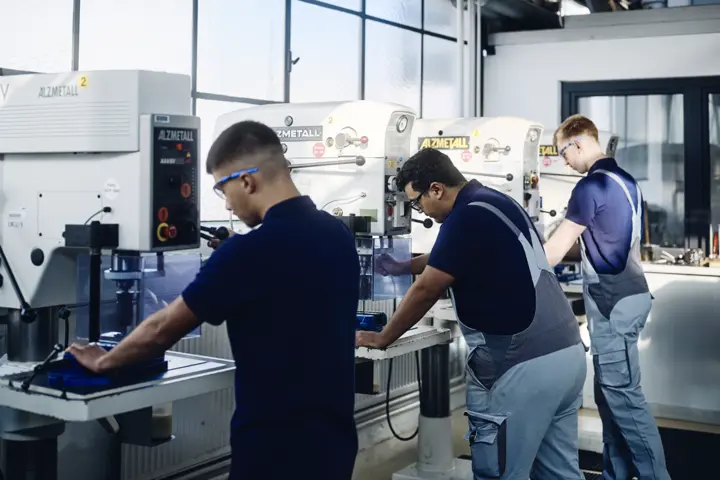 Zukunftsindustrie ME > M+E erleben > Stellen & mehr > Unternehmen